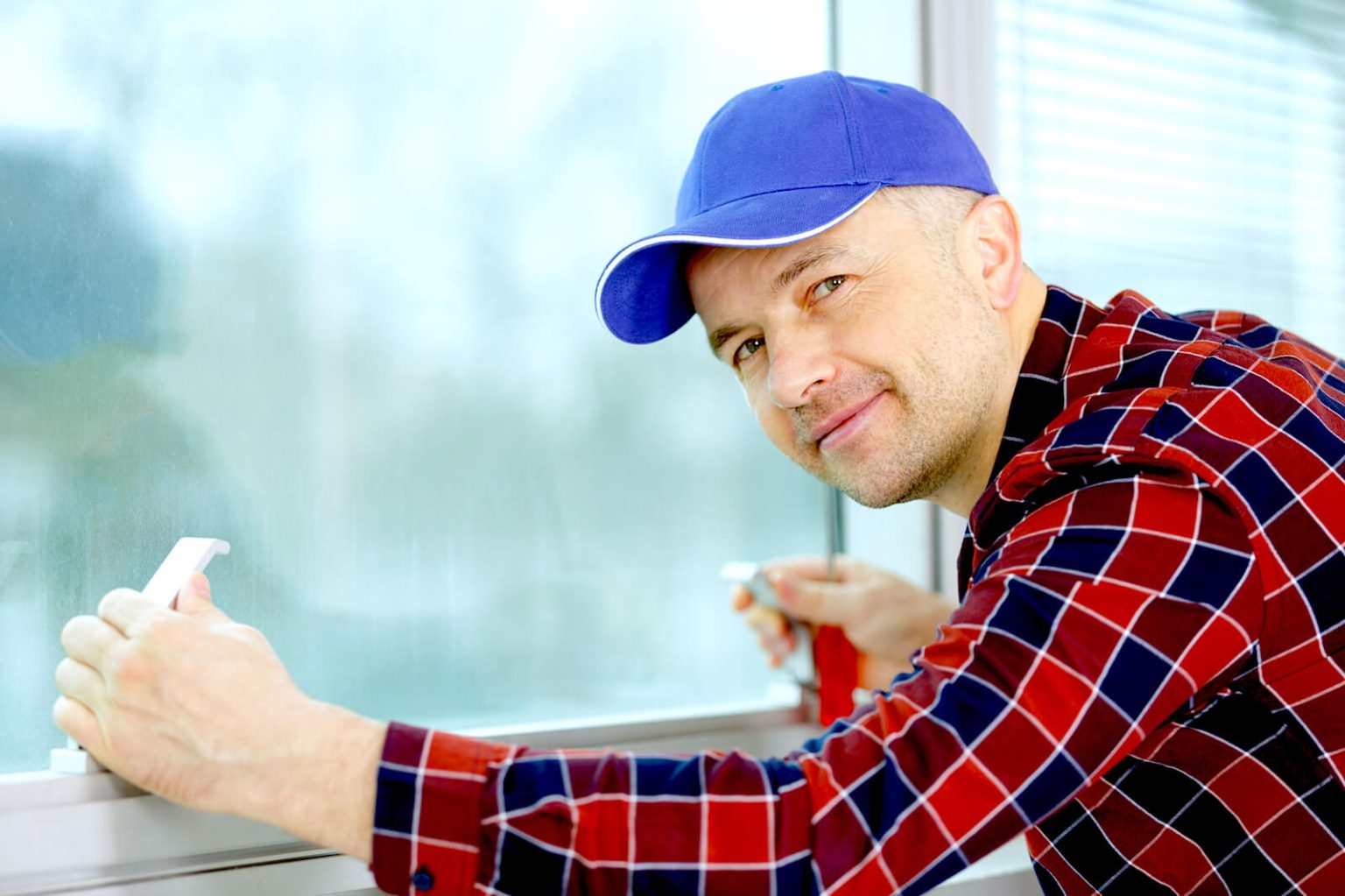 5 Ways to Spot Window Leaks | ClaimsMate